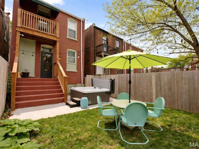 2920 Sidney St, Louis, MO 63118 | MLS #26021 | Compass