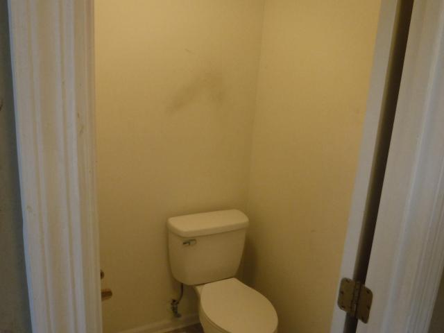 2920 Tobacco Road # E