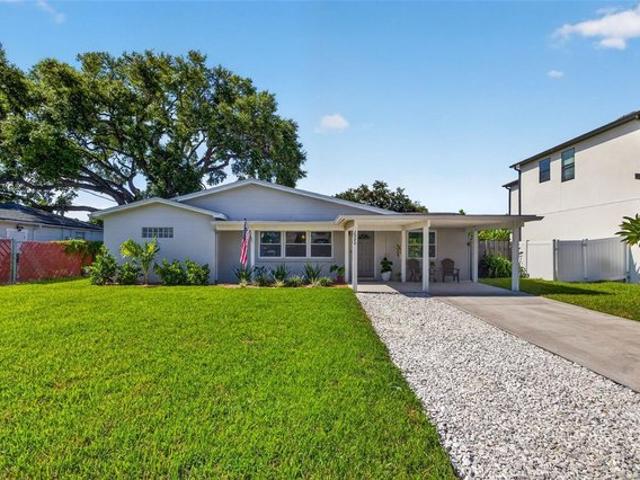 2920 W Pearl Ave, Tampa, FL 33611