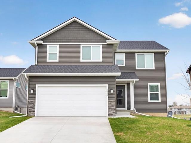 2920 Yordi Dr, Norwalk, IA 50211