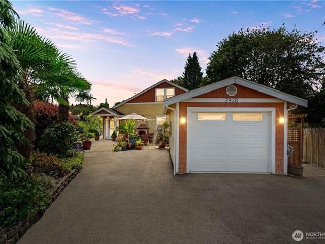 2920 84th Ave W, University Place, WA 98466