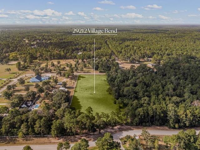 29212 Village Bnd, Magnolia, TX 77355