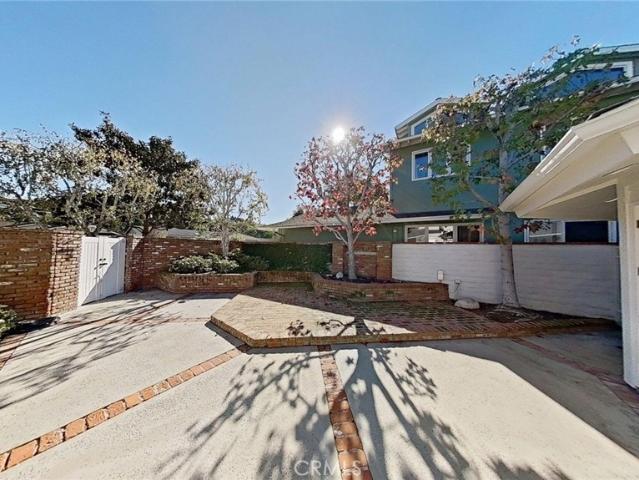 2921 Catalpa
