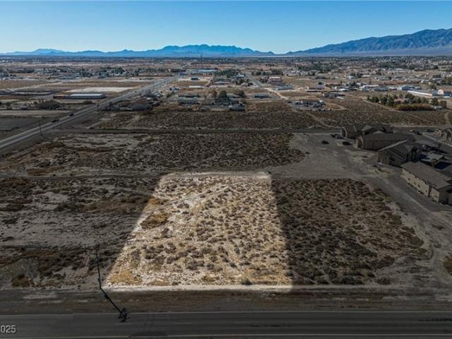 2921 E Dandelion St, Pahrump, NV 89048