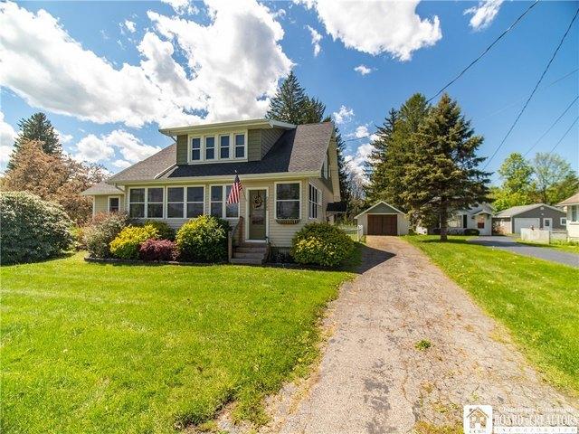 2921 Greenhurst Ave, Greenhurst, NY 14742