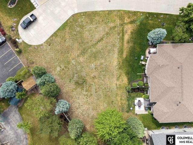 2921 Park Place Ct, Lincoln, NE 68506