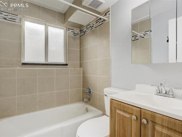 2921 Straus Ln, Colorado Springs, CO 80907 | MLS #9554