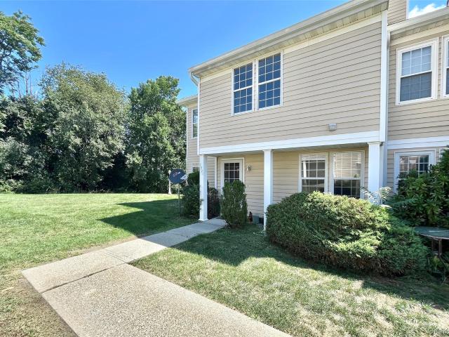 2921 Whispering Hills