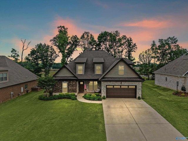 29222 Carnaby Ln, Toney, AL 35773