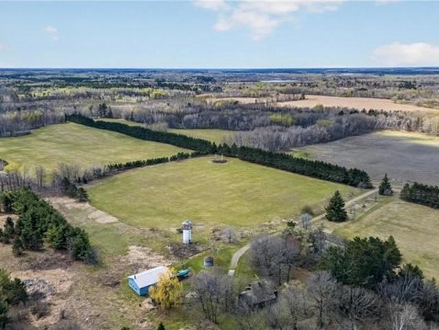 29224 Hawks Nest Ln, Hinckley, MN 55037