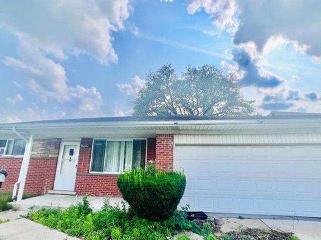 29229 Van Laan Dr, Warren, MI 48092