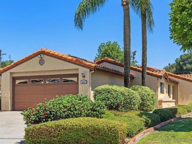 2922 Alamitos Pl, Escondido, CA 92027