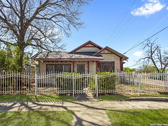 2922 Buena Vista St, San Antonio, TX 78207 | MLS #1951 | Compass