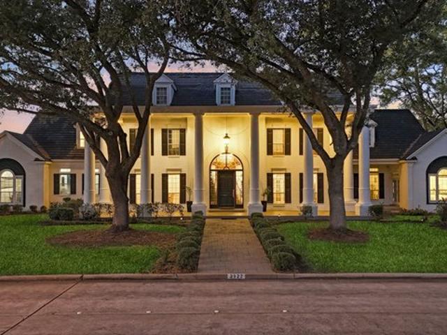 2922 Cedar Woods Pl, Houston, TX 77068