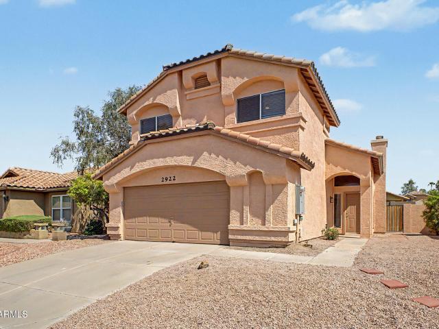 2922 e woodland drive