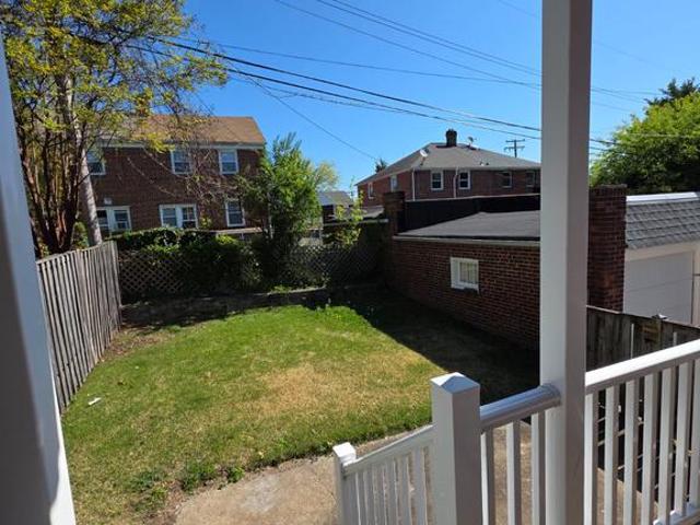 2922 Harview