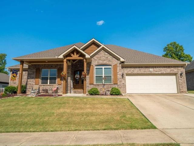 2922 Palamino Dr, Benton, AR 72015