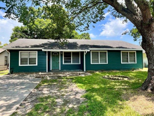 2922 Robinson Blvd, Texas City, TX 77590