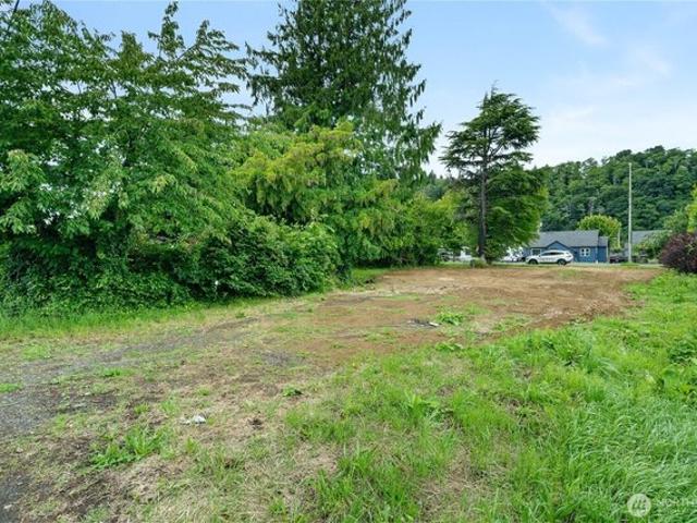 2922 Sumner Ave, Hoquiam, WA 98550