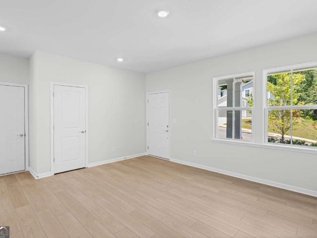 2922 Salinger Way