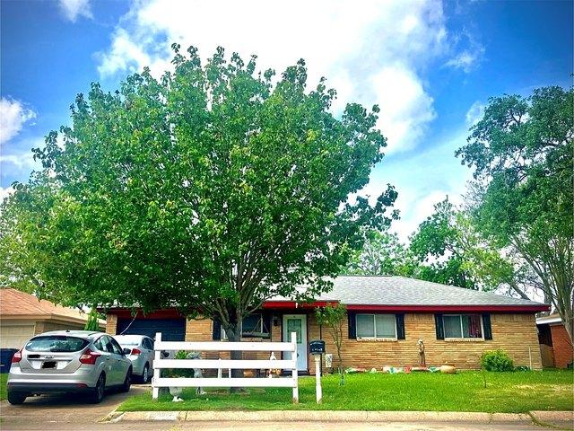 2922 18th Ave N, Texas City, TX 77590