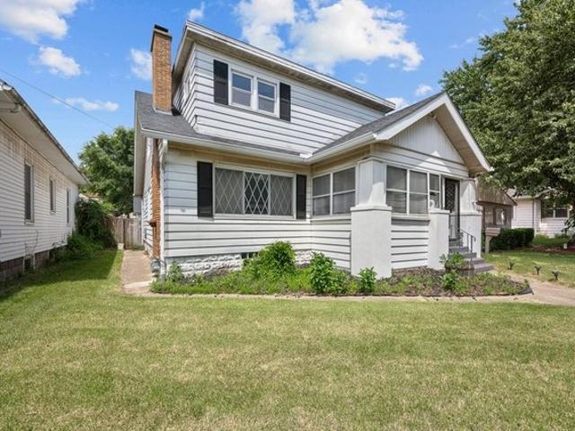 2922 9th St, Rock Island, IL 61201