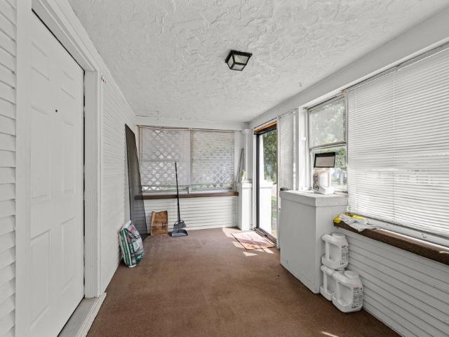 2922 9th Street
