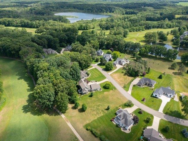 29236 Heritage /L Ln Unit V, Paw, MI 49079