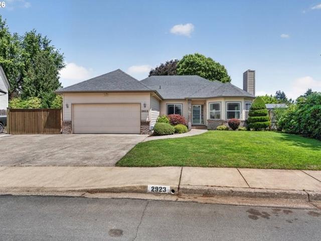 2923 Dry Creek Rd, Eugene, OR 97404