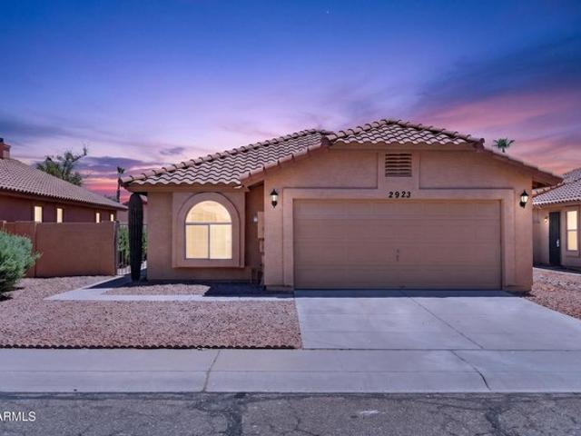 2923 E Muirwood Dr, Phoenix, AZ 85048