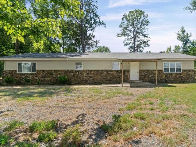 2923 Graham Rd, Jacksonville, AR 72076