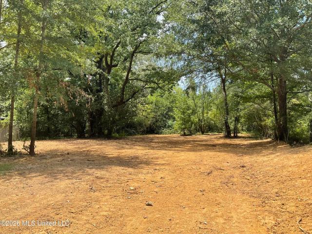 2923 Kentwood Drive