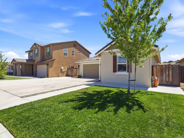 2923 Kings Way