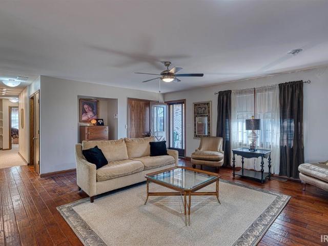 2923 W Mill Road