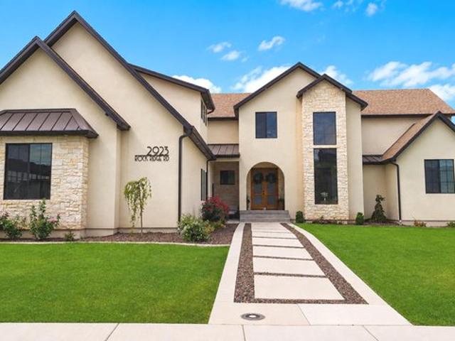 2923 W Rock Ridge Rd, Cedar City, UT 84720