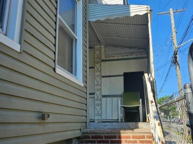 292 Governor St