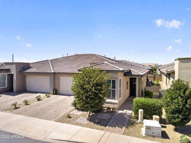 292 E Las Puertas Ln, Queen Creek, AZ 85140