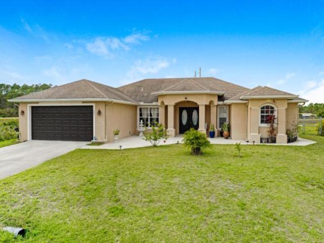 292 Hoffer Ave NW, Palm Bay, FL 32907
