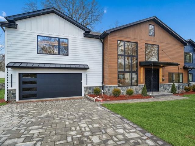 292 Magnolia Ave, Cresskill, NJ 07626