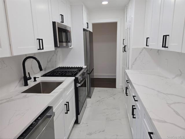 292 Main St, Unit 5H, White Plains, NY 10601 | MLS #979959
