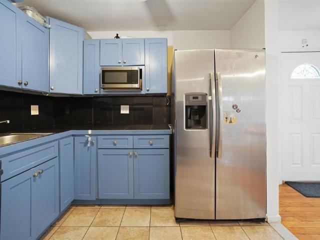 292 New York Ave