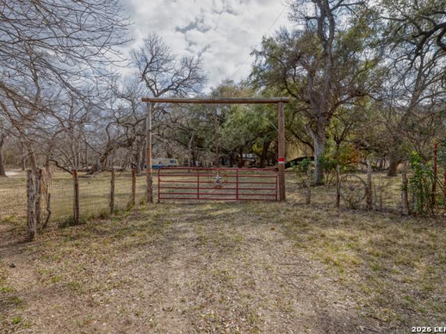 292 Private Road 2430