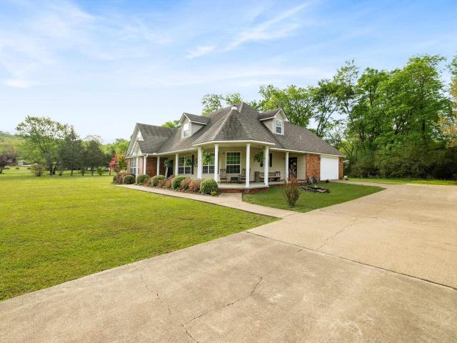 292 Woodland Cove