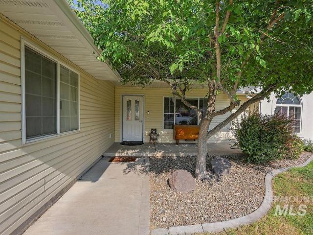 292 Whispering Pine