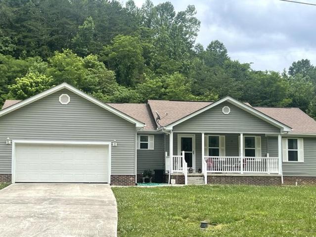 292 White Oak Dr, Barbourville, KY 40906