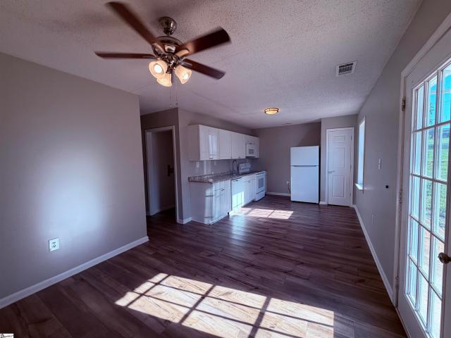 292A Fish Camp Road