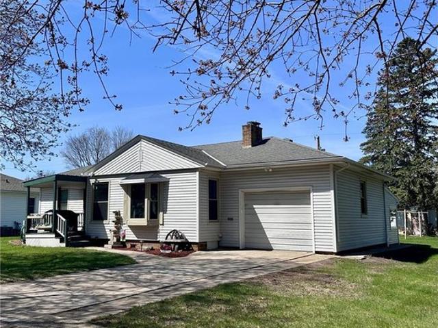 2934 Oak Ave, Slayton, MN 56172