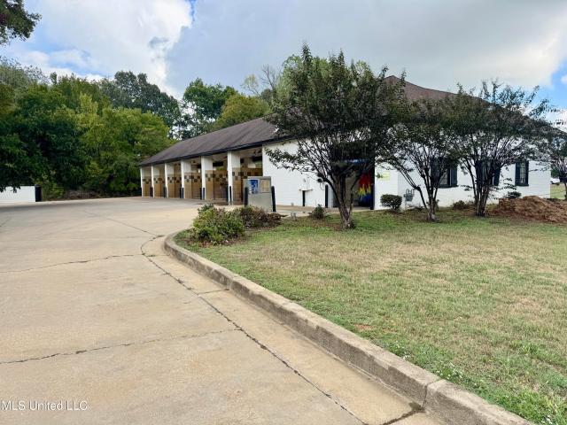 2934 S Hwy 51