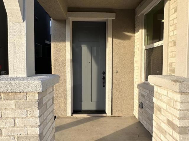 2934 Wheat Grass Street