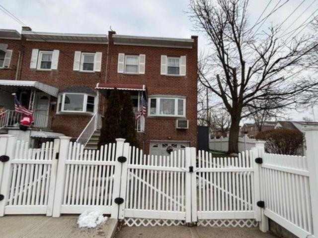 2935 Miles Ave, Bronx, NY 10465